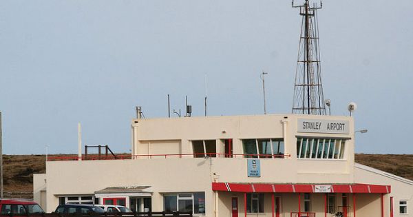 Falklands equipa aeropuerto de Stanley para que opere la industria ...