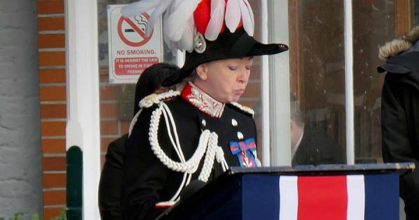 Falklands sufre de persistente y grosera presencia, nada amistosa, de ...